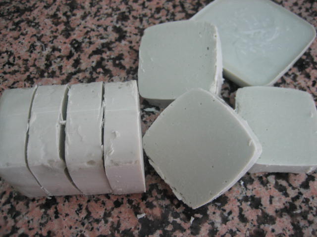 Consejos paso a paso (LXXV) : Jabón de la abuela con azulete